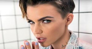 La actriz Ruby Rose interpretará a una mujer lesbiana en Batwoman